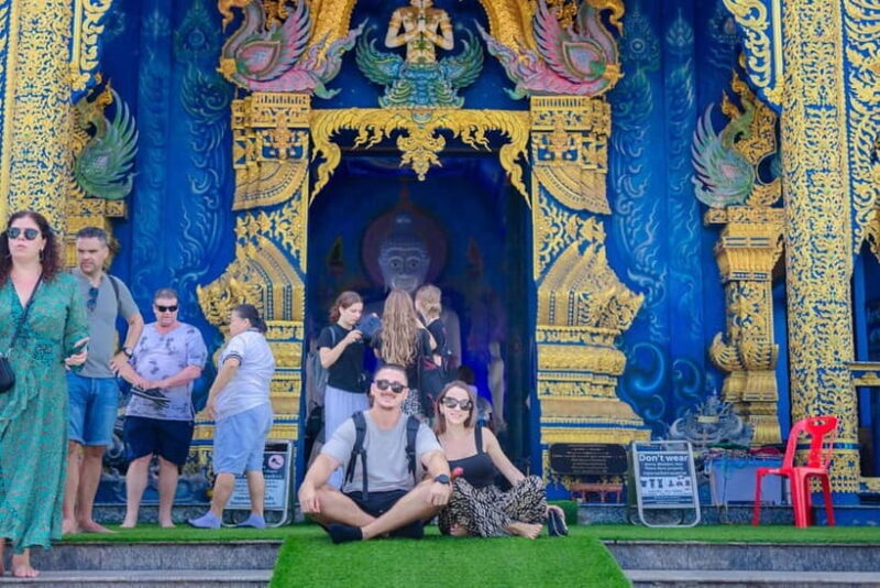 Red, Blue, White Temples & Hot Spring Trip from Chiang Mai - Key Points