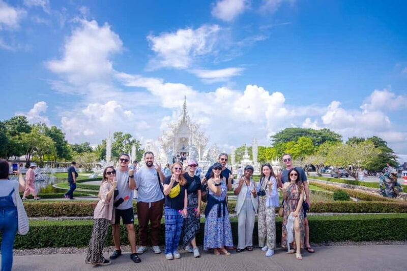 Red, Blue, White Temples & Hot Spring Trip from Chiang Mai - Reviews in Perspective