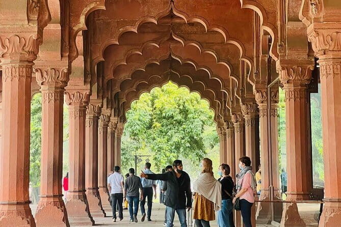 Red Fort Fast Track Entry Ticket in Delhi 2 hours Tour - The Sum Up