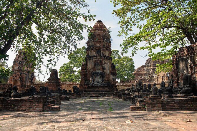 Red Lotus Pond Floating Market and Ayutthaya Historical Park - Practical Tips for Travelers