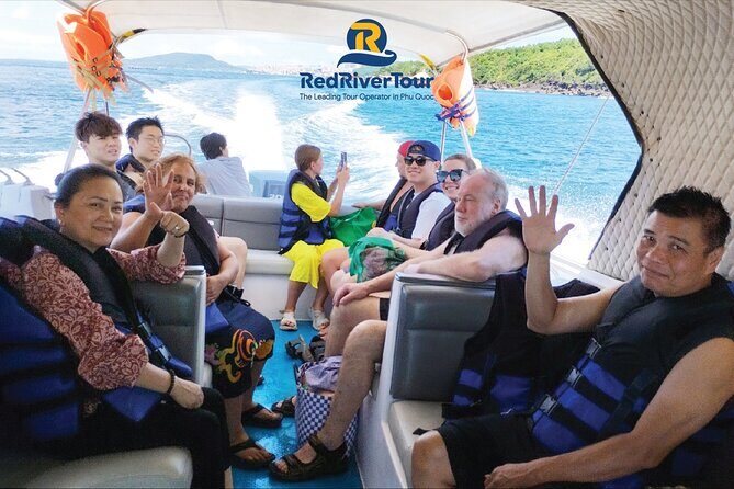 RED RIVER TOUR (Share tour): 4 ISLANDS TOUR BY SPEEBOAT - How the Experience Feels