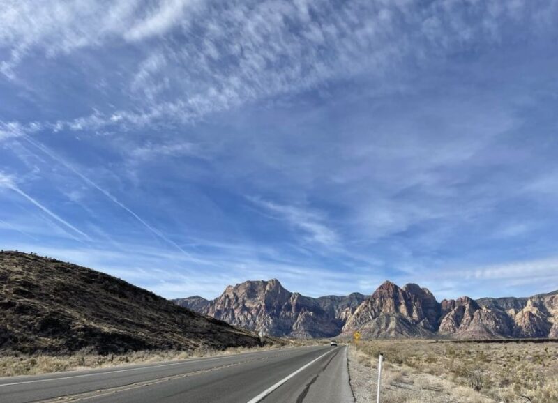 Red Rock Canyon Sign& Seven Magic Mountains Tour - Who Should Book This Tour?