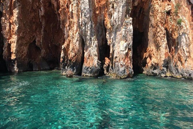 Red rocks & Hells' islands private getaway tour - Final Thoughts
