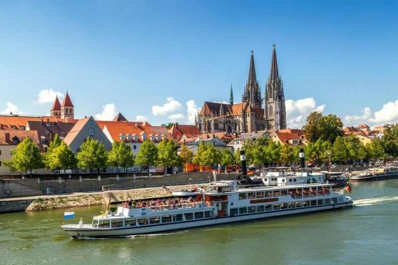 Regensburg: Old Town of Regensburg with Stadtamhof - An In-Depth Look at the Tour Experience