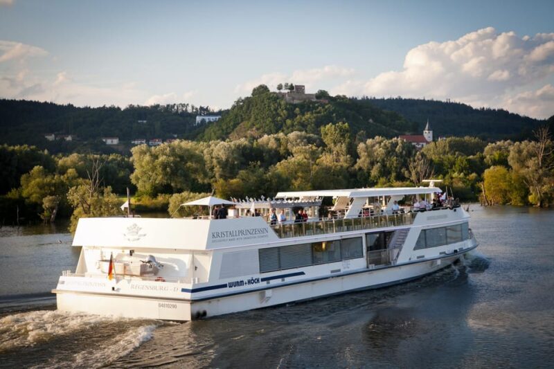 Regensburg: Sightseeing Cruise to Walhalla - Introduction
