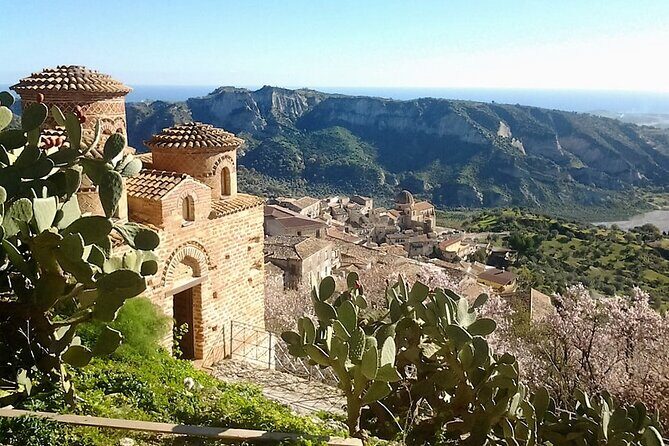 Reggio Calabria Museum and City Guide . Direct Moses - FAQs