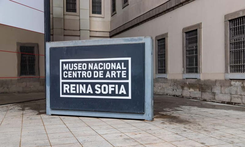 Reina Sofía Museum - Guided tour IN ITALIAN with family discount. - A Deep Dive into Madrid’s Reina Sofía Museum Guided Tour