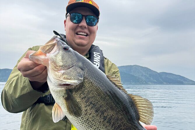 Relaxed 4-hour bass fishing experience at Lake Biwa for 1 person - Practical Details and Value