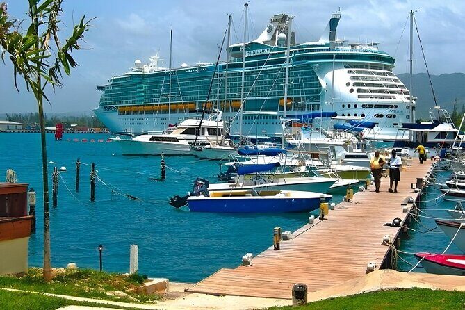 Relaxing Montego Bay Airport To Trelawny Resorts Transfer 1 Way - Why This Transfer Stands Out