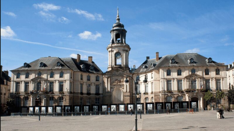 Rennes gourmet food walking tour : Taste Britanny's flavors - The Sum Up