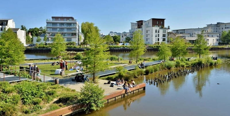 Rennes: Legends and Myths Walking Tour - Key Points