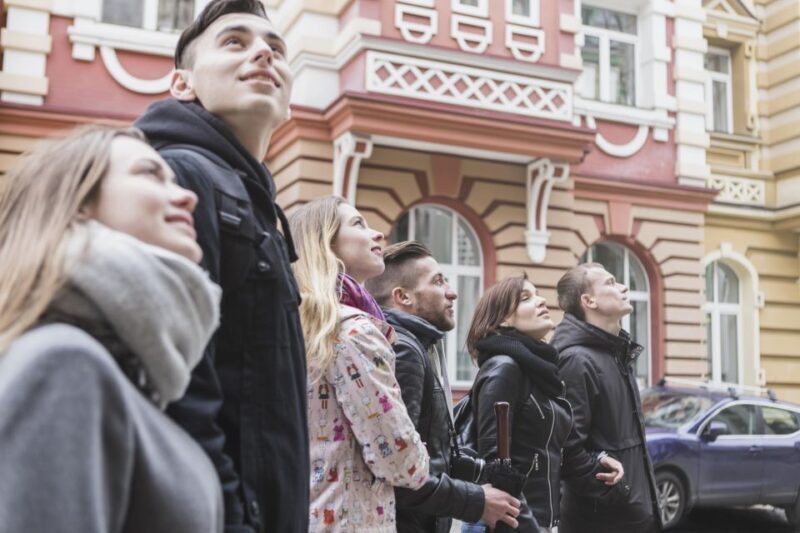 "Rent a Local & Unveil the City in 2 hours" - What Travelers Are Saying