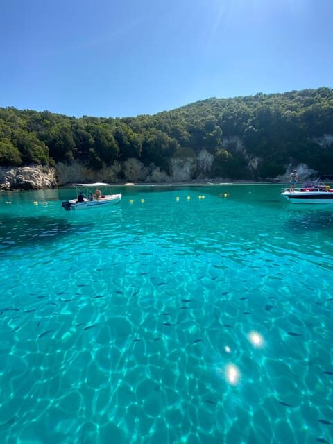 Rent a small boat 30 hp without license! - The Experience in Detail: What to Expect from Your Sivota Boat Rental