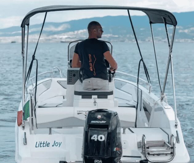 Rent Barca Nica LittleJoy and explore the AeolianArchipelago - Introducing the NICA LittleJoy: A Small but Mighty Boat