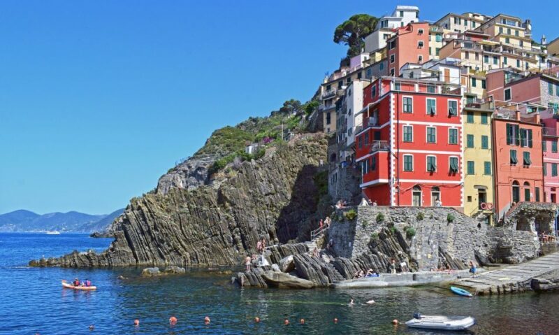 Rent canoe - kayak Riomaggiore - FAQs