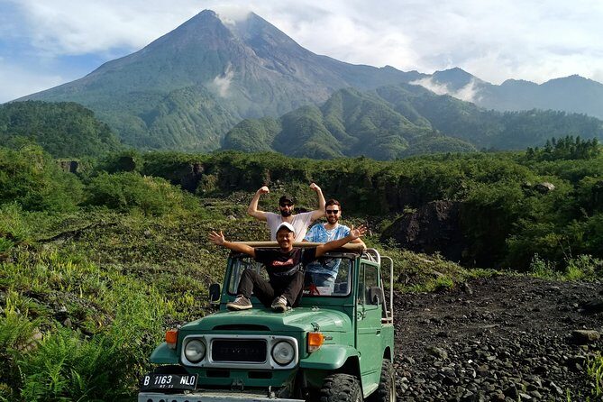 Rent car with speaking English driver in Yogyakarta - Authentic Experiences and Genuine Service