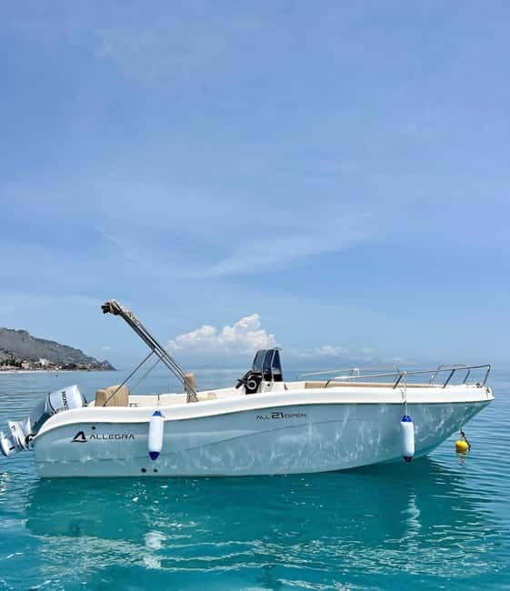 Rental Boat 40 HP - Key Points