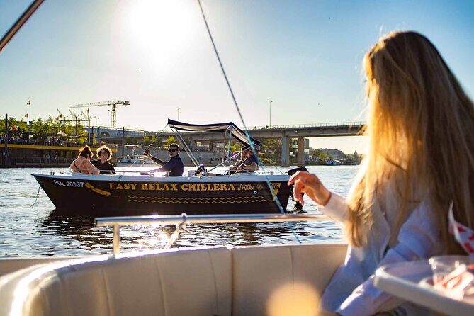 Rental of Motorboat for 5 on Vistula in Warsaw no Licenses Needed - FAQ: Your Practical Questions Answered