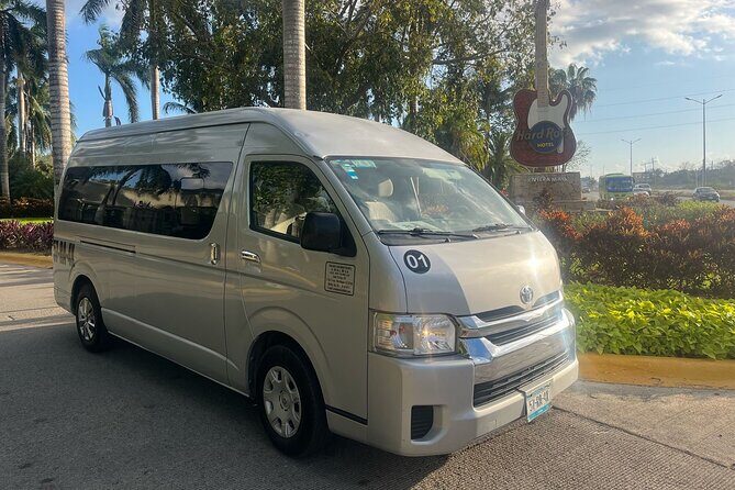 Rental of Vans with driver in Merida Yucatan up to 13 passengers - A Closer Look at this Private Van Rental Service in Merida