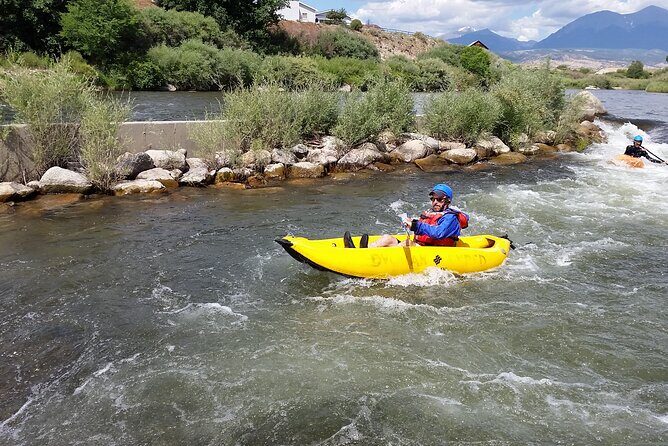 Rentals: 1-Day Inflatable Kayak (Single) - Key Points