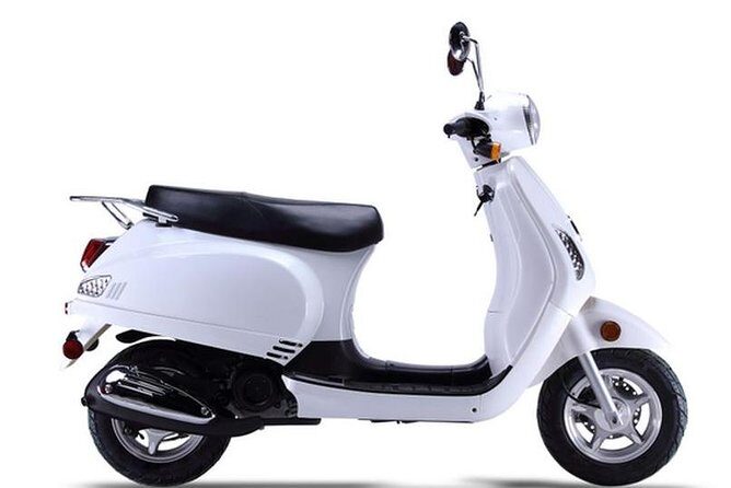 Rentals Scooter 2 Hours +1 HR Free , 2 Passengers, Retro "Lucky" 49cc - An Introduction to the Miami Scooter Rental Experience