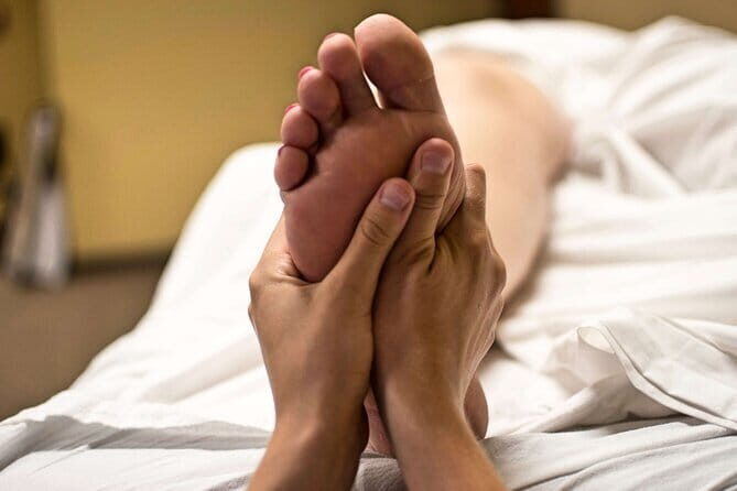Rest And Relax Massage - Foot Massage in Sukhumvit, Bangkok - An Authentic Thai Foot Massage in Sukhumvit