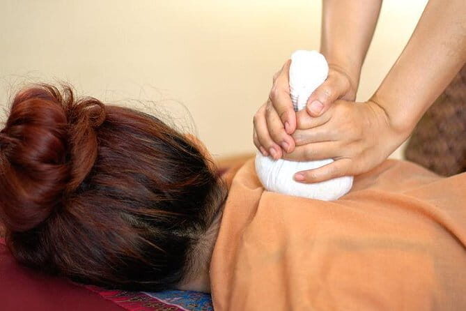 Rest And Relax Massage - Rejuvenate Thai Massage With Herbal Hot Compress - What Is the Herbal Hot Compress Thai Massage?