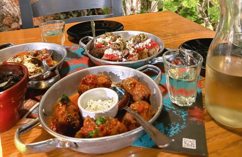 Rethymno Old Town: A Traditional Cretan Food Tour - Breaking Down the Itinerary: What to Expect