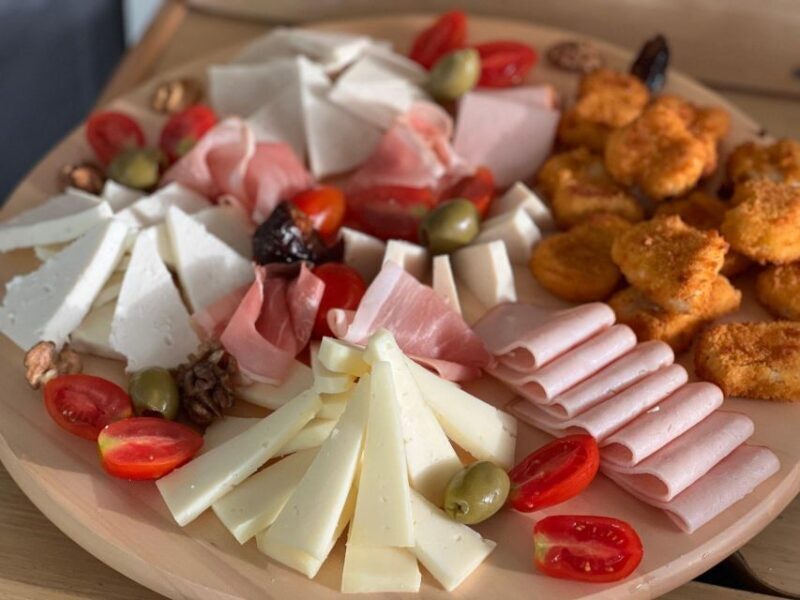Rethymno: Private Sunset Cruise with Wine and Snacks - Authentic Experiences and Guest Feedback