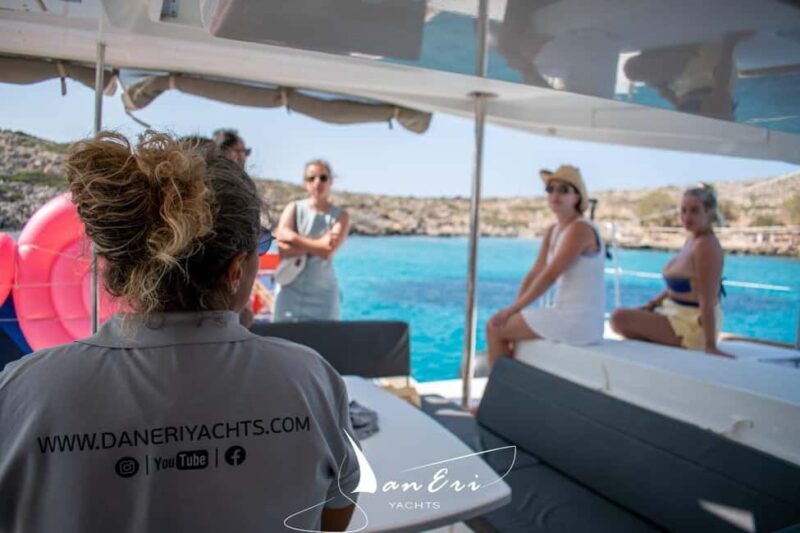 Rethymno: Sailing Catamaran Cruise & Premium Meal & Drinks - Setting Sail in Style from Rethymno
