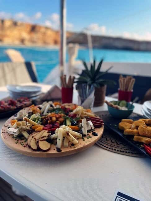 Rethymno: Sailing Catamaran Cruise & Premium Meal & Drinks - Practical Details and Tips