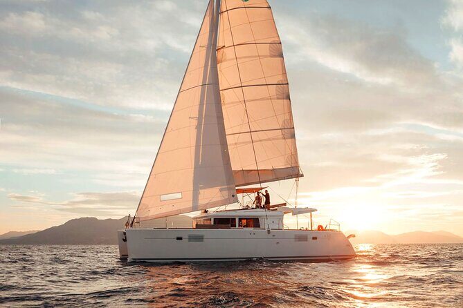 Rethymno: Sunset Catamaran Cruise with Wine and Snacks - Key Points