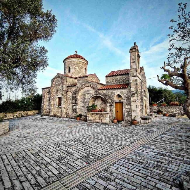 Rethymnon: Melidoni cave - Arkadi - Villages & Cooking Pies - Who Should Consider This Tour?