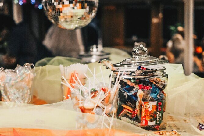 Retro Boat Party Cruise in Sydney - The Sum Up: Who Will Love This Experience?