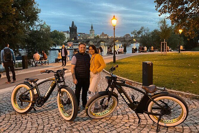 Retro Style E-Bike Night Tour in Prague - Live Guided - An In-Depth Look at the Prague Night E-Bike Tour