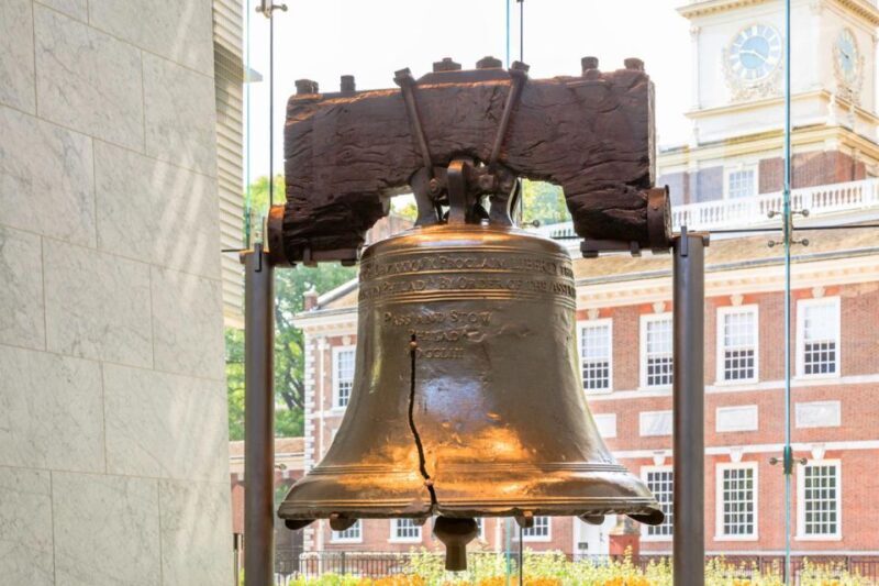 Revolutionary Roots: A Historic Philadelphia Stroll - Practical Tips for Travelers