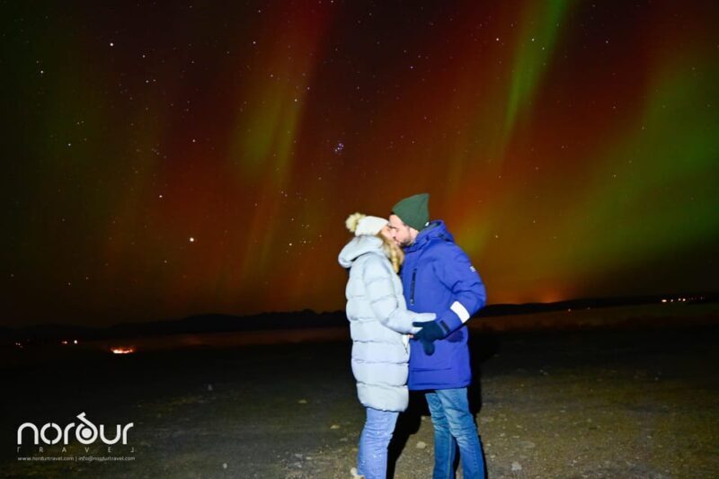 Reykjavík: 4x4 Minibus Northern Lights with Photo and Cocoa - Who Should Consider This Tour?