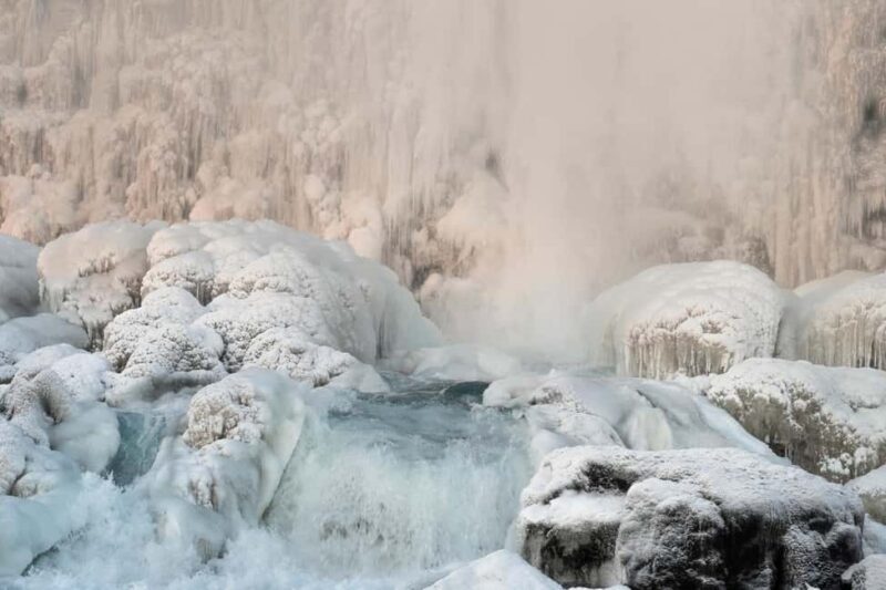 Reykjavík: Best of Golden Circle, Hidden Gems & Lava Tunnel - Farm-Fresh Lunch at Efsti-Dalur