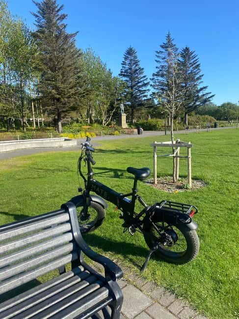 Reykjavik: EBike Tour of Nature, Coast, and City - Key Points