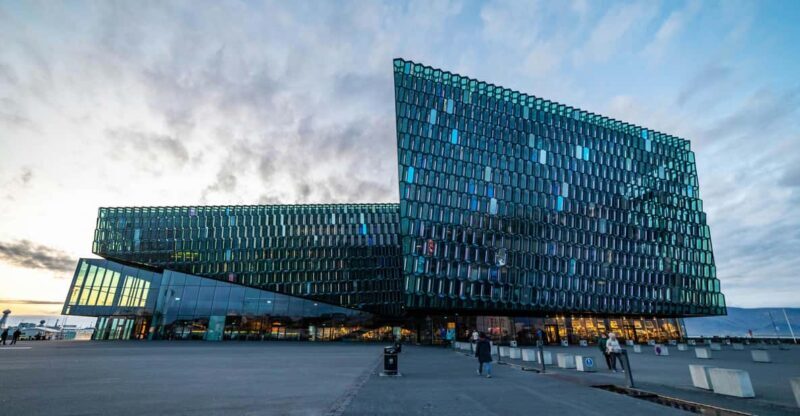 Reykjavik Food Tasting and City Walk - PRIVATE TOUR - Tasting Iceland: The Food Stops