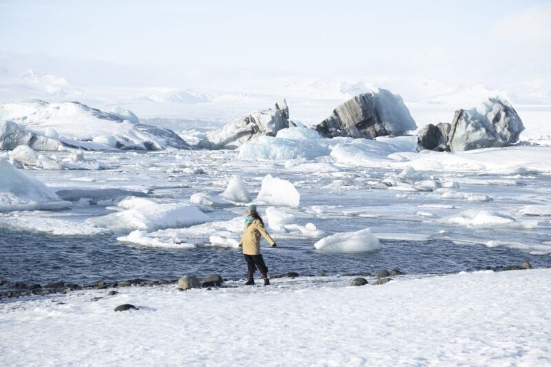 Reykjavik: Glacier Lagoon, Boat Ride & Diamond Beach Tour - Key Points
