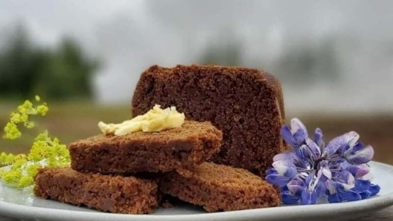 Reykjavík: Golden Circle, 2 Geysers & Geothermal Bakery Tour - FAQs