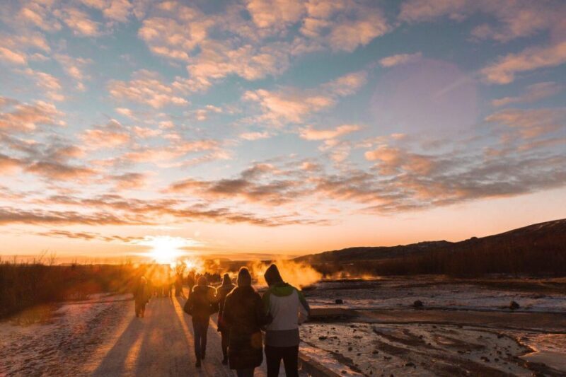 Reykjavík: Golden Circle Afternoon Tour - Transportation, Group Size, and Duration