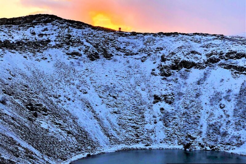 Reykjavík: Golden Circle and Blue Lagoon Tour with Transfers - Guides and Overall Experience