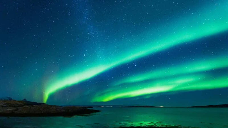 Reykjavik: Northern Lights Adventure Tour with Hot Chocolate - Pricing & Value