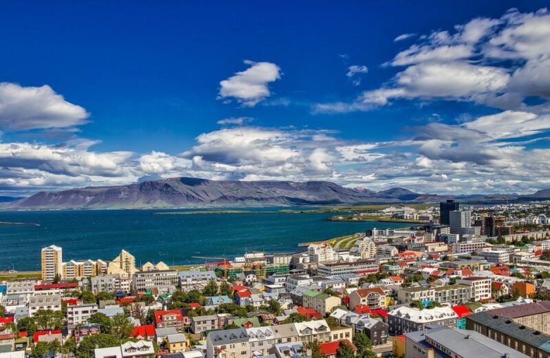 Reykjavik: Private 3-Hour Walking Tour for Seniors - Meeting Point and Tour Details