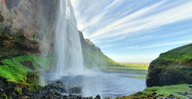 Reykjavik: Private Day Tour to the South Coast of Iceland. - Iconic Skogafoss and a Tasty Break