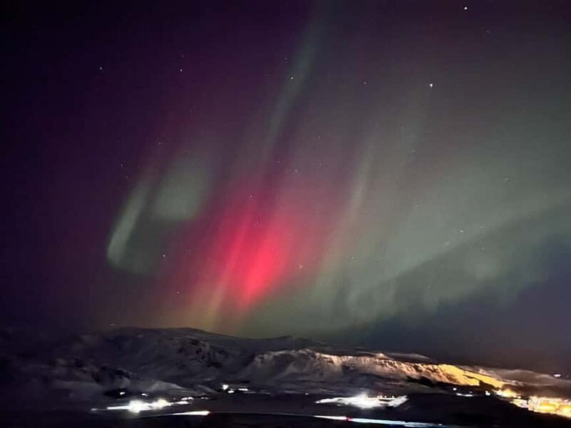 Reykjavik: Private Luxury Northern Lights Hunt in Luxury SUV - An Overview of the Experience