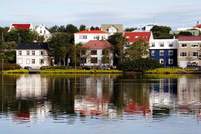 Reykjavik Scavenger Hunt and Highlights Self-Guided Tour - Highlights of the Tour