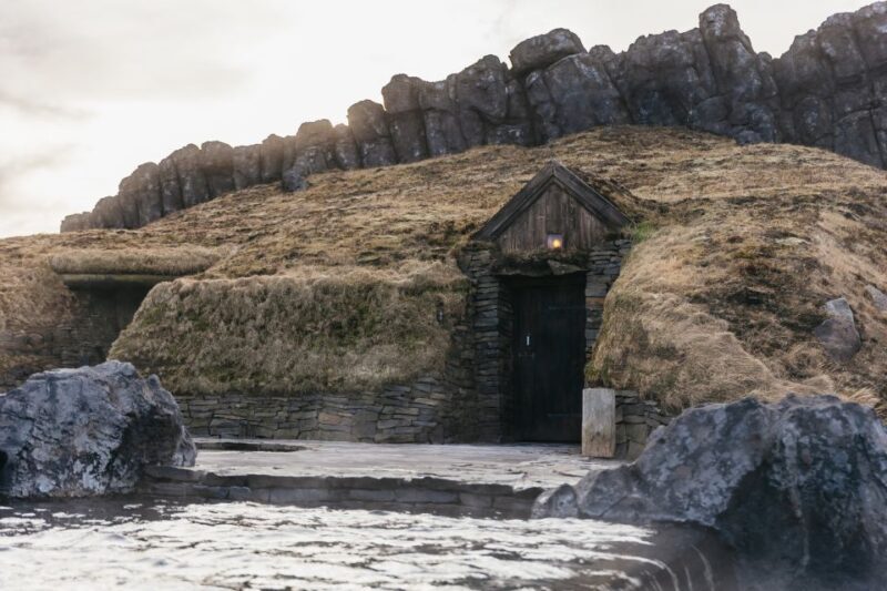 Reykjavik: Sky Lagoon Admission with Transfer - The Experience: What You Can Expect